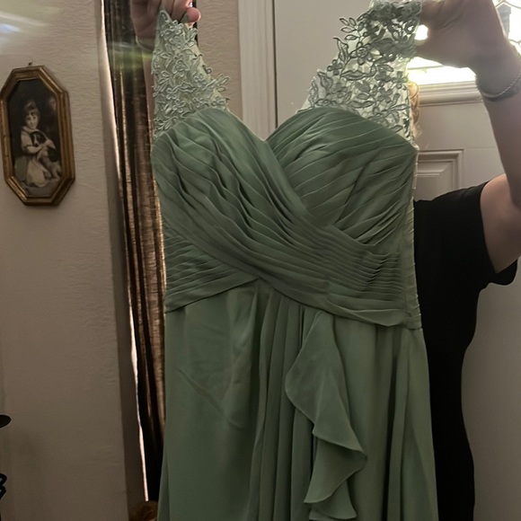 Miaou | Dresses | Miao Duo Dusty Sage Lace Appliqued Mother Of The ...